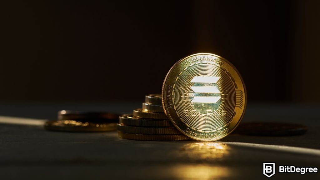 Memecoin Mania Propels Solana's SOL Above $200